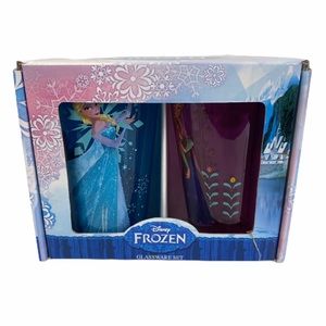Disney | Dining | Disney Frozens Anna And Elsa Pint Glass Set 2pk ...